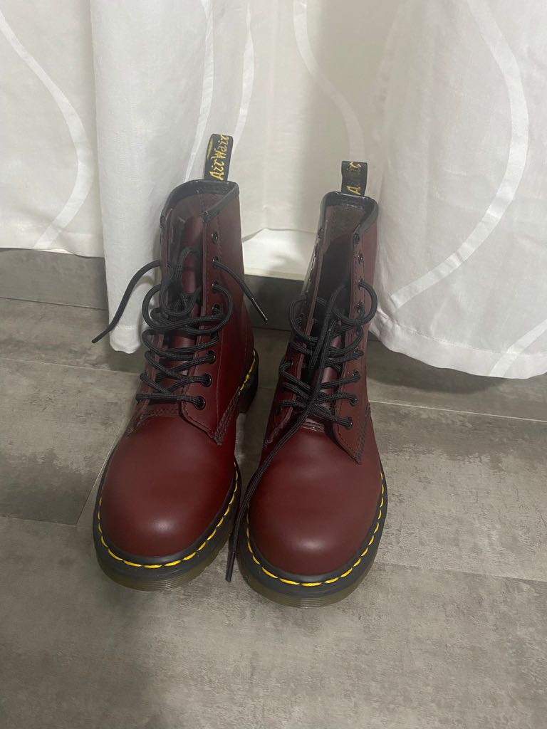 Doc Martin 1460 Cherry Red, Women's Fashion, Footwear, Boots on Carousell