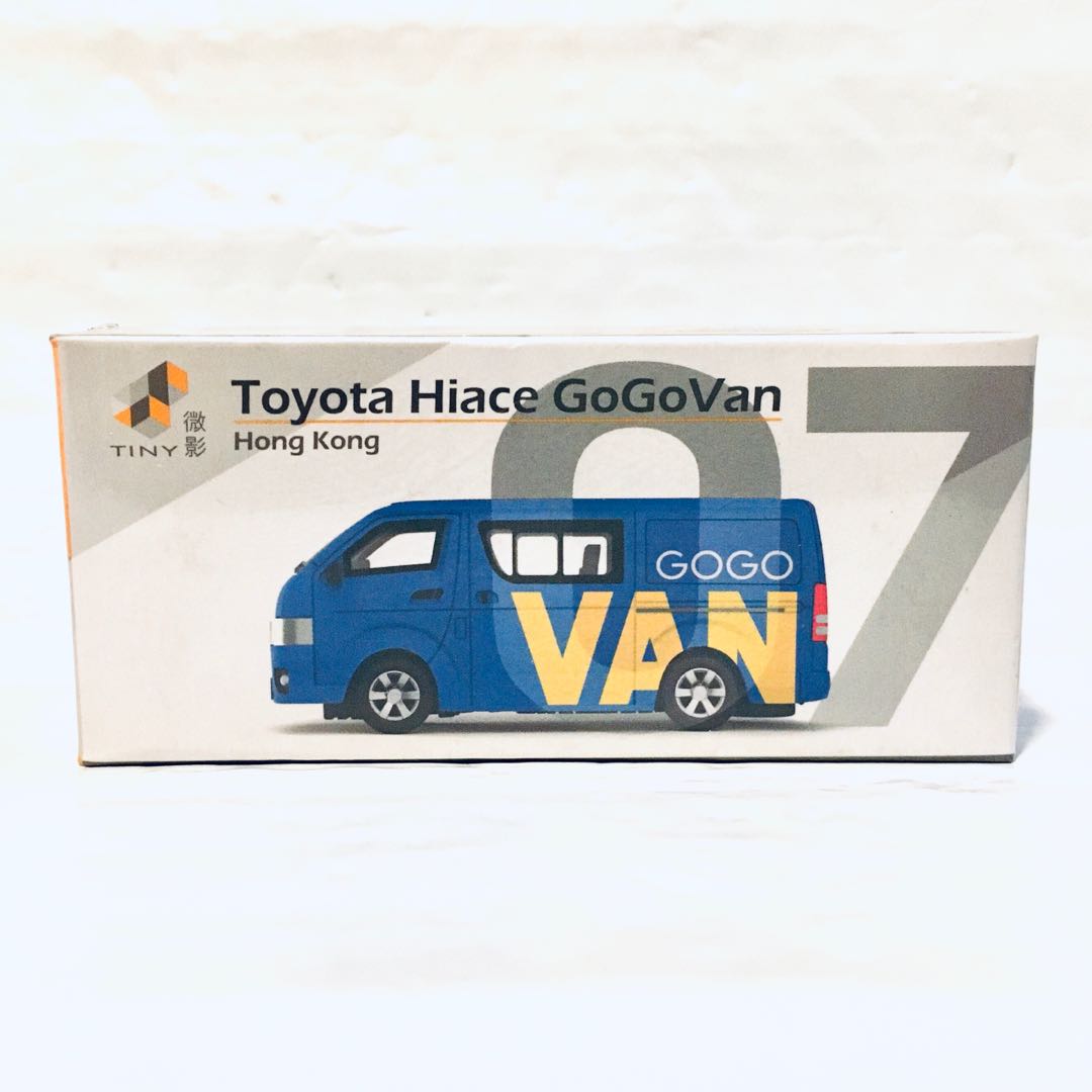 Tiny GOGOVAN Toyota Hiace 07 銀轆, 興趣及遊戲, 玩具 & 遊戲類 - Carousell