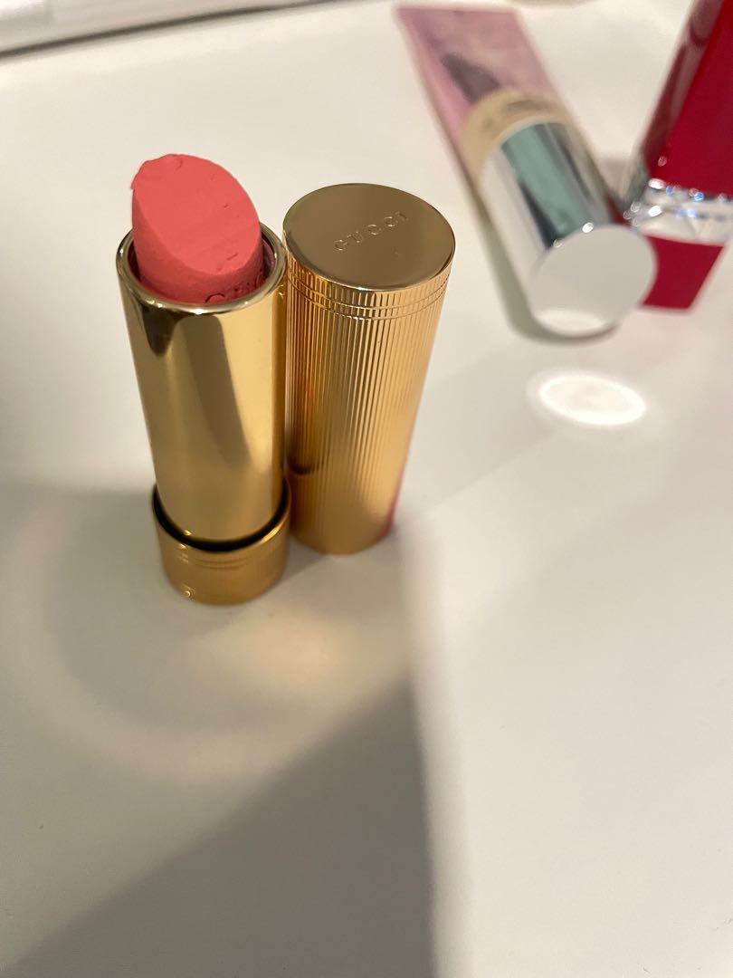 GUCCI lipstick in Ruby Firelight, Beauty & Personal Care, Face, Makeup ...