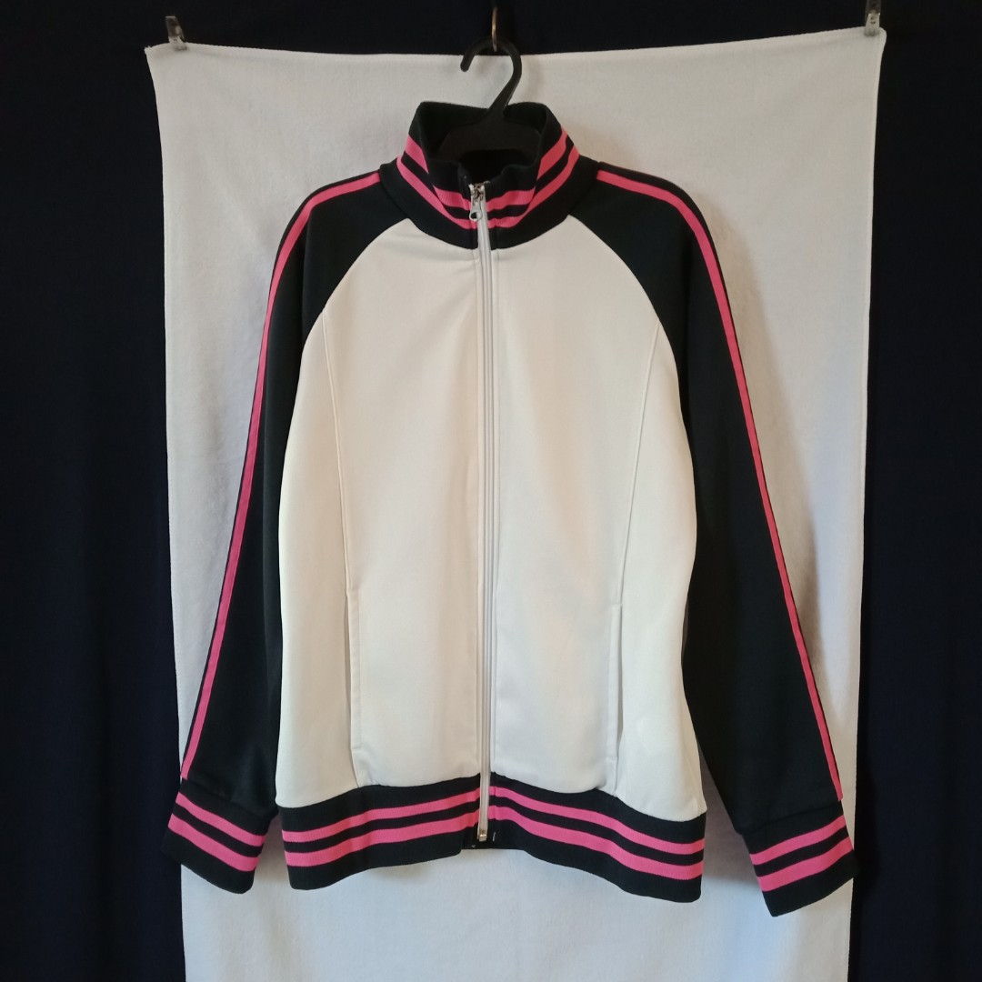 Jersey Jacket, Women's Fashion, Coats, Jackets and Outerwear on Carousell