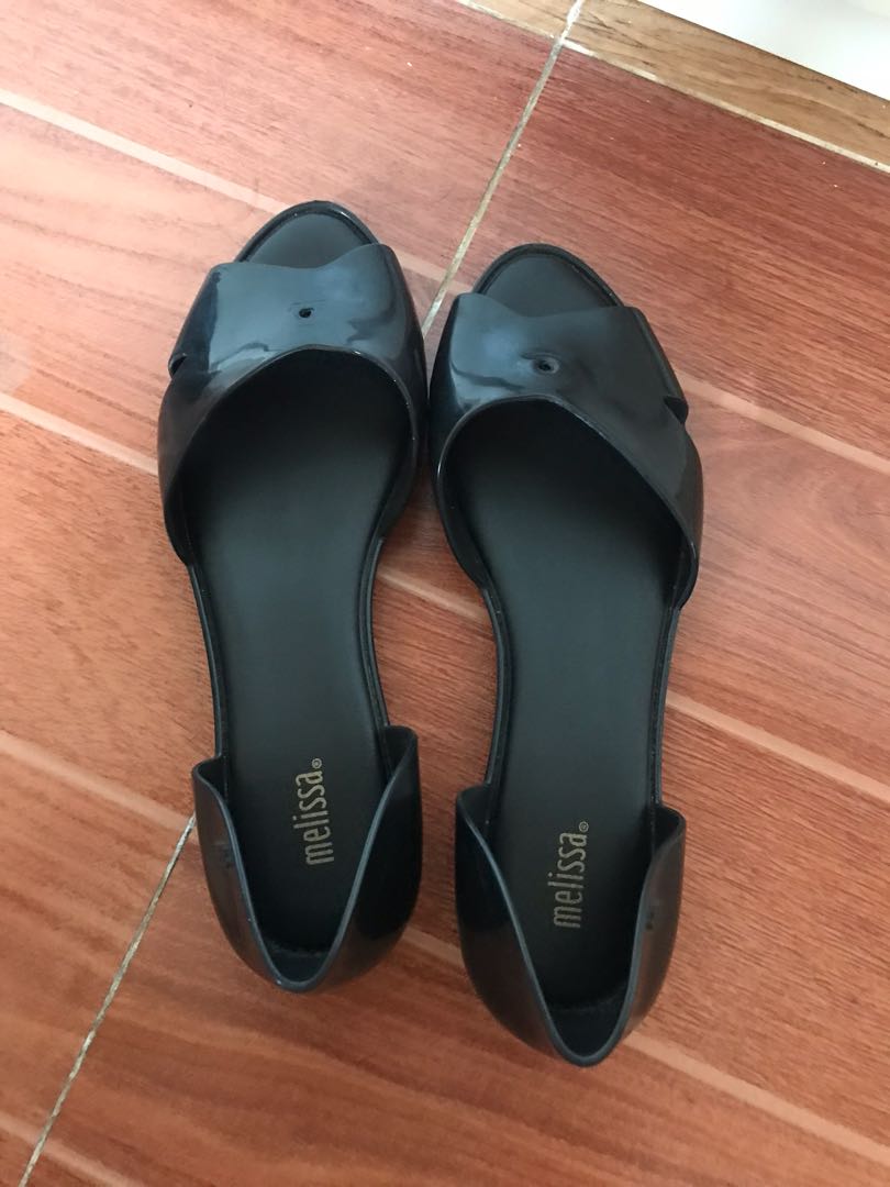 Melissa Authentic, Women's Fashion, Footwear, Flats & Sandals on Carousell
