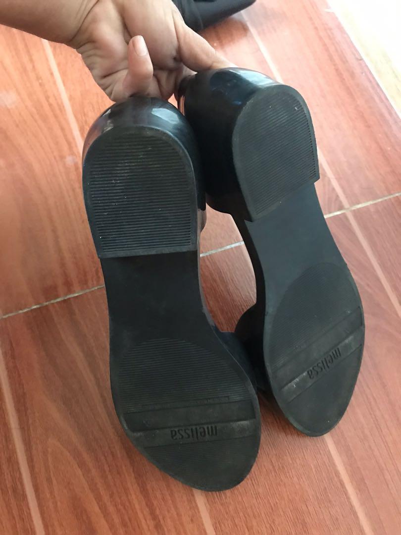 Melissa Authentic, Women's Fashion, Footwear, Flats & Sandals on Carousell