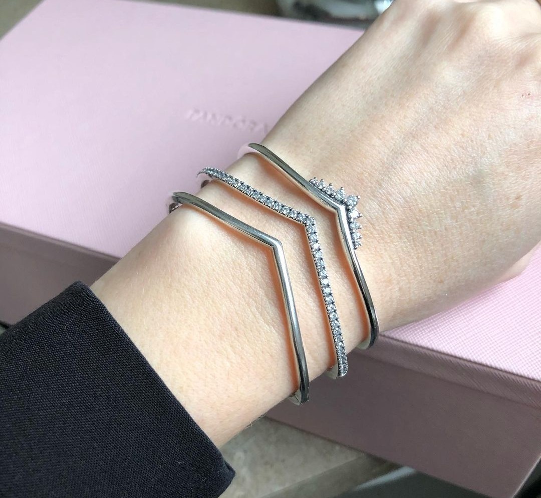 Pandora wishbone open bangle in silver, Women's Fashion, Jewelry ...