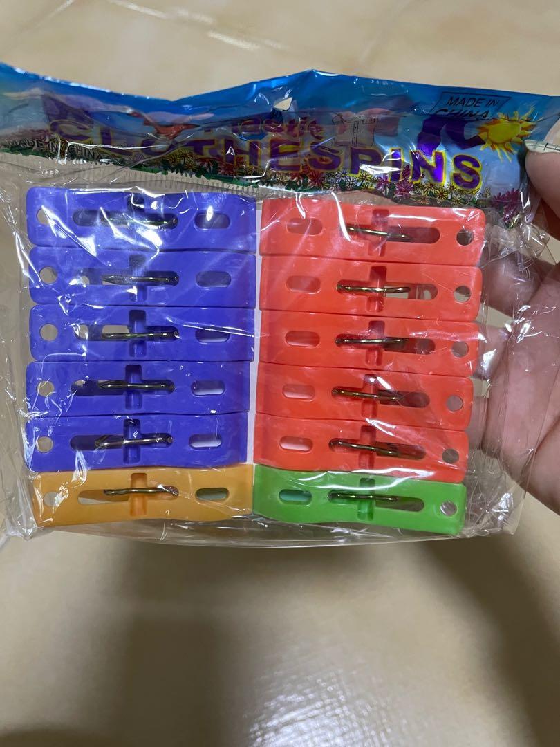 Plastic dry laundry Mini chips, Hobbies & Toys, Stationery & Craft ...
