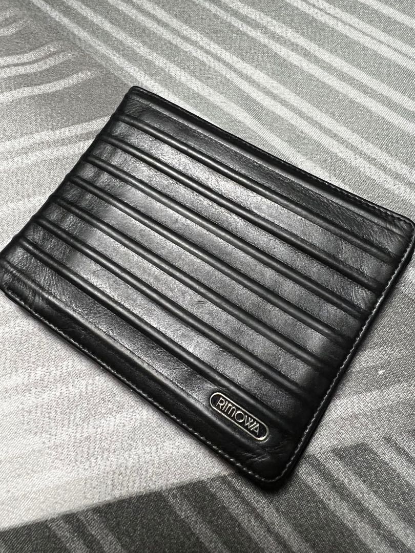 Rimowa Wallet, Men's Fashion, Watches & Accessories, Wallets & Card ...