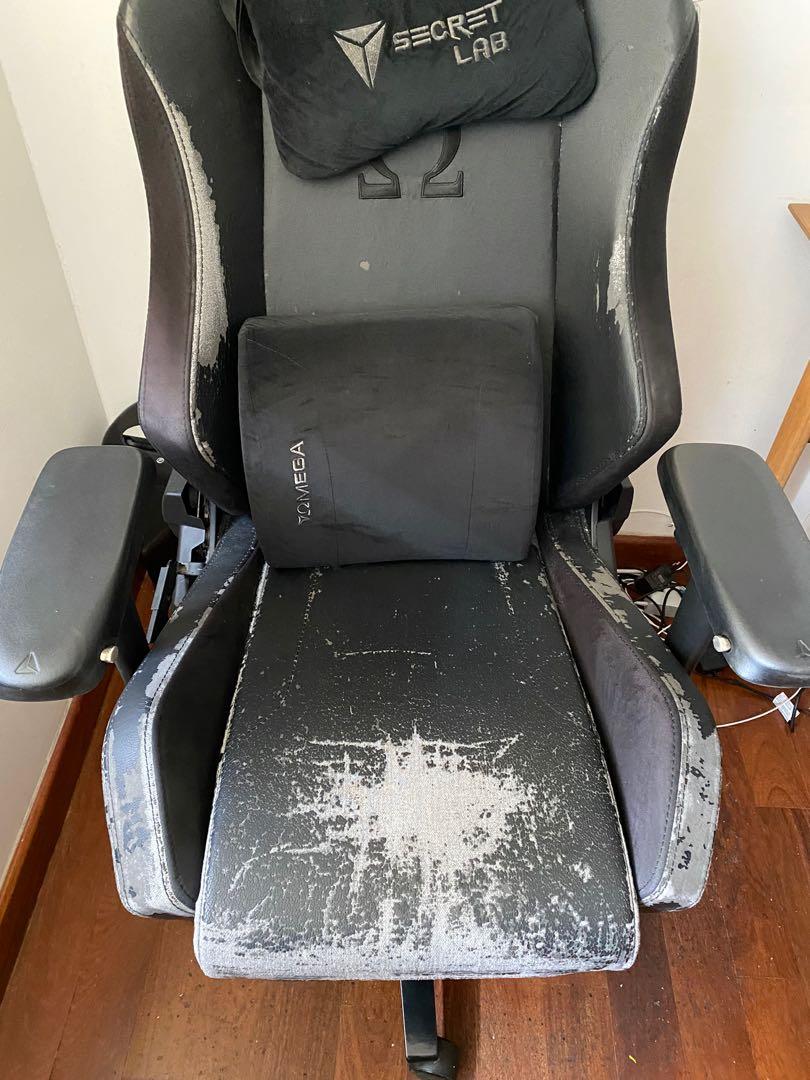 Secret lab chair, Furniture & Home Living, Furniture, Chairs on Carousell