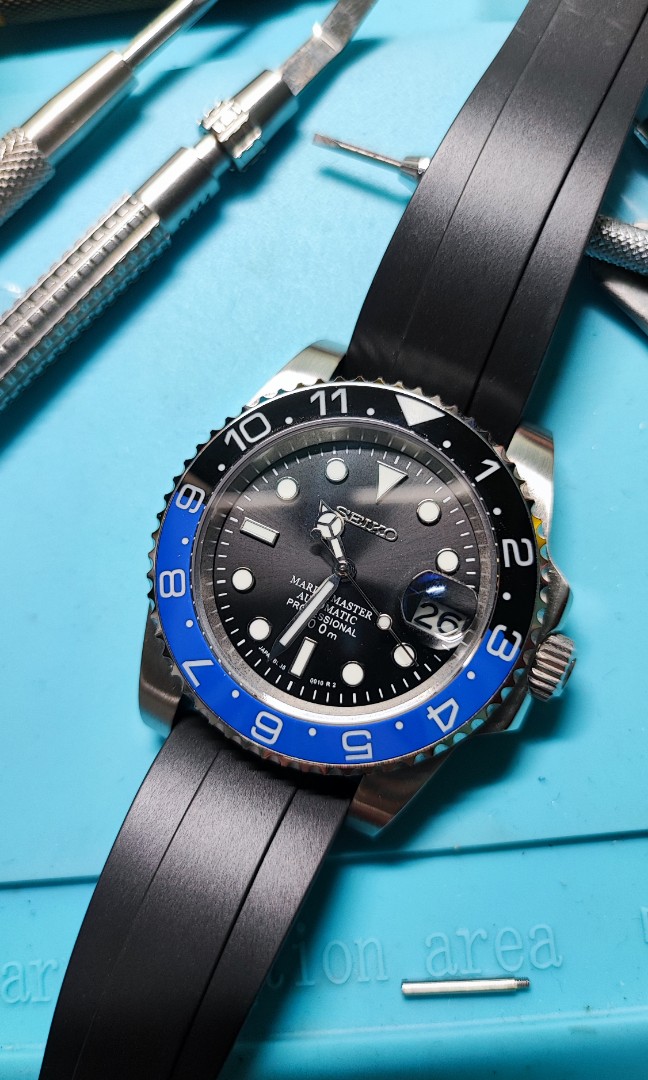 Seiko Mod Batman, Luxury, Watches on Carousell