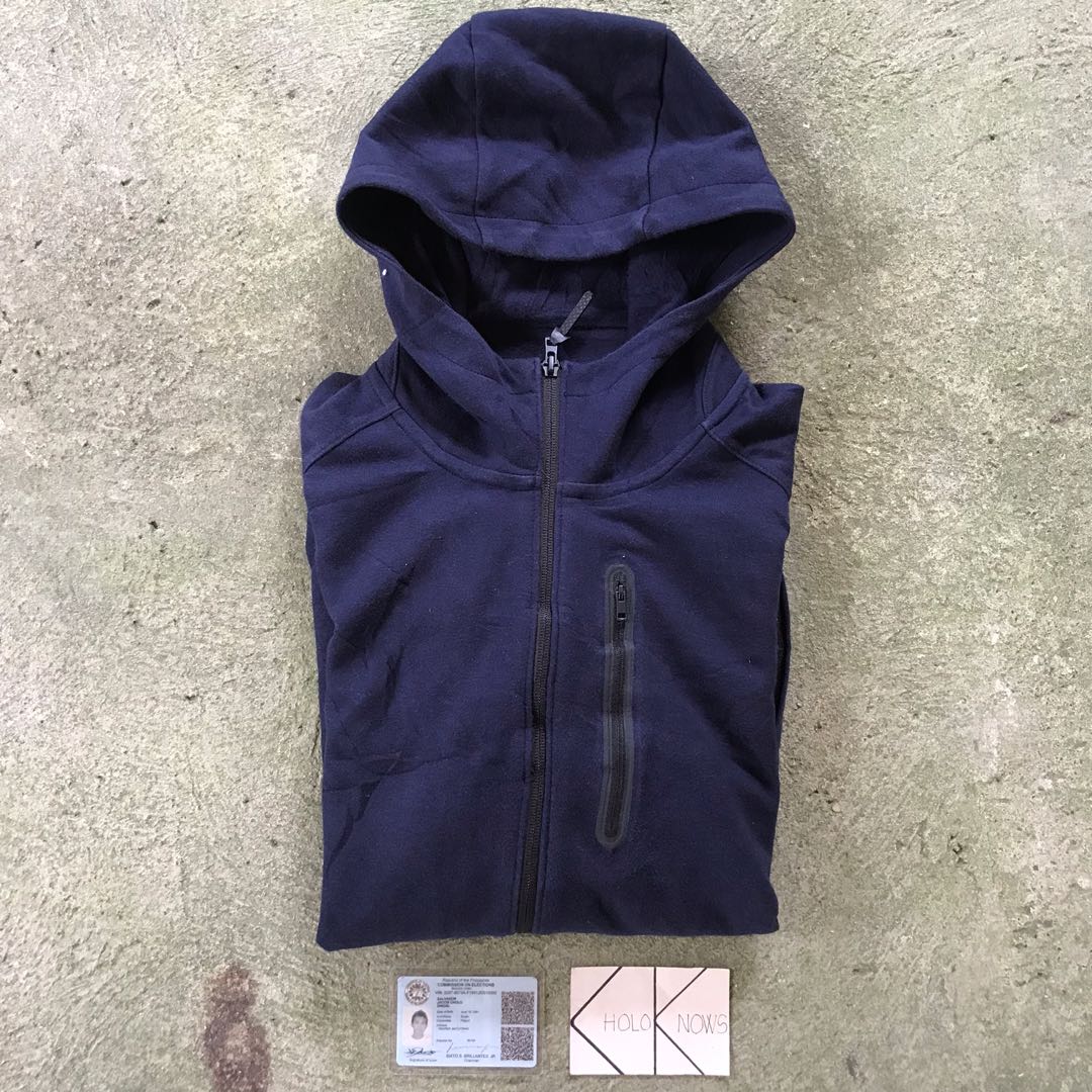 Uniqlo Ultra Dry Stretch Tech Fleece Jacket with Hood, Men's Fashion ...