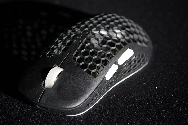 35 Grams Custom Gaming Mouse PTR V2.1, Computers & Tech, Parts ...
