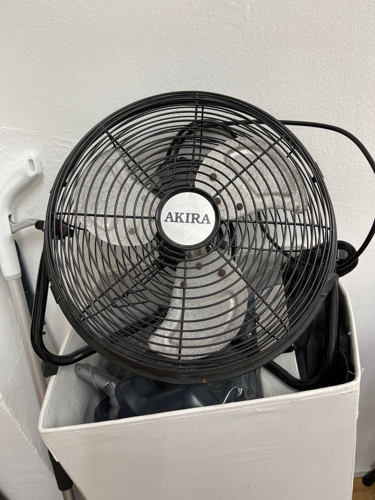 Akira Floor Fan, Everything Else on Carousell
