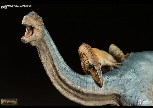Allosaurus vs Camarasaurus Statue by Sideshow Collectibles, 興趣及遊戲, 玩具 ...