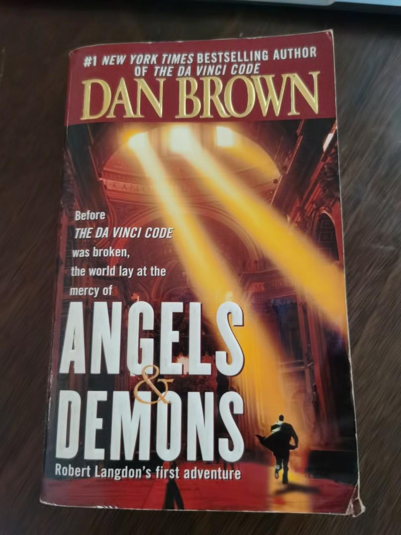 Angels and demons Robert Landon's first adventure Dan brown, 興趣及遊戲, 書本 & 文具, 小說 & 故事書 - Carousell