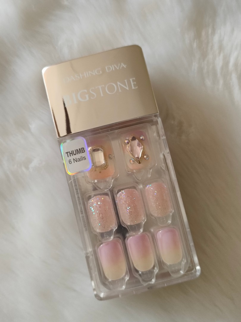 DASHING DIVA LOVE POEM, Beauty & Personal Care, Hands & Nails on Carousell