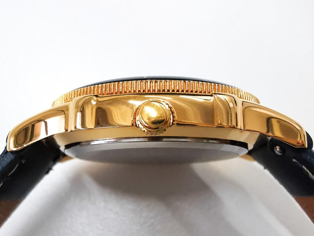 HMT Roman Quartz, Men's Fashion, Watches & Accessories, Watches on ...