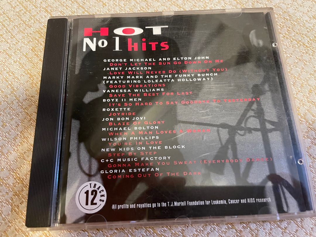 Hot No.1 hits CD collection, 興趣及遊戲, 音樂樂器 & 配件, 音樂與媒體 - CD 及 DVD - Carousell