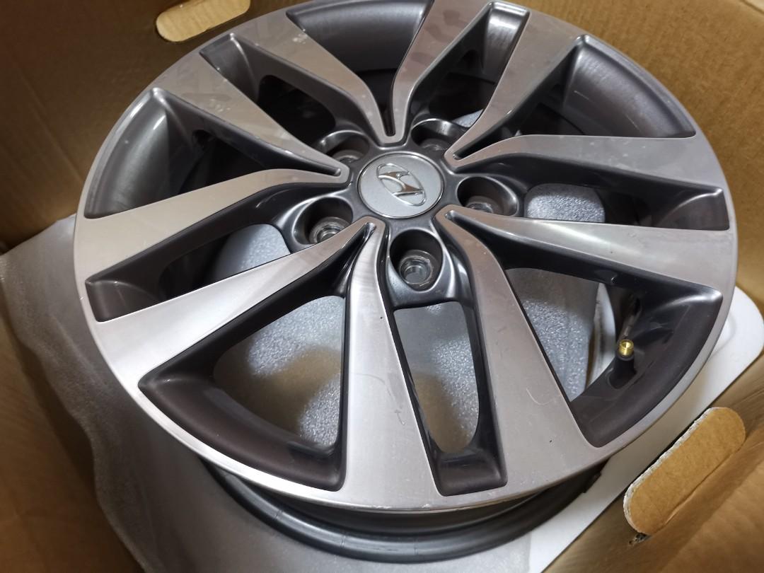 Hyundai i30 Pd 16 inch stock rims, Car Accessories, Tyres & Rims on ...
