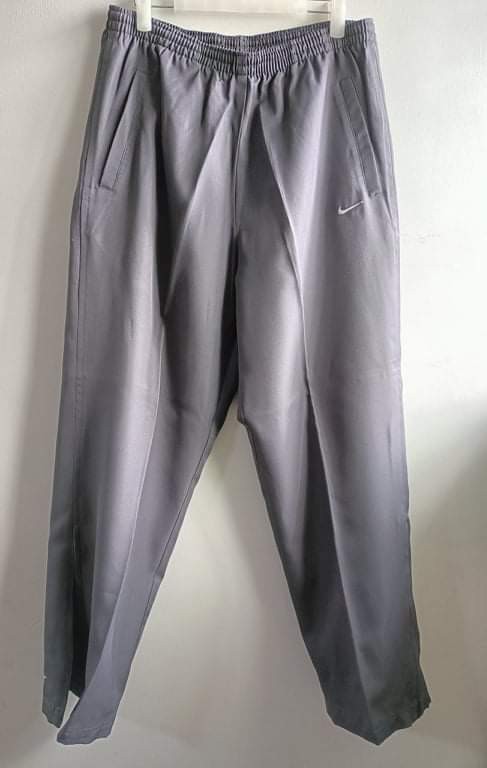 Nike Grey Jogging Pants, Men's Fashion, Activewear on Carousell