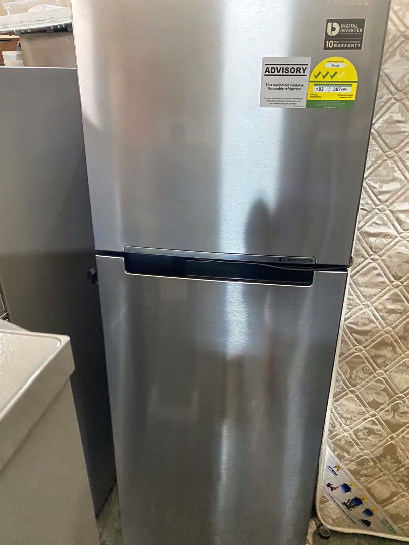 Samsung 321l 2 door fridge / refrigerator, TV & Home Appliances ...