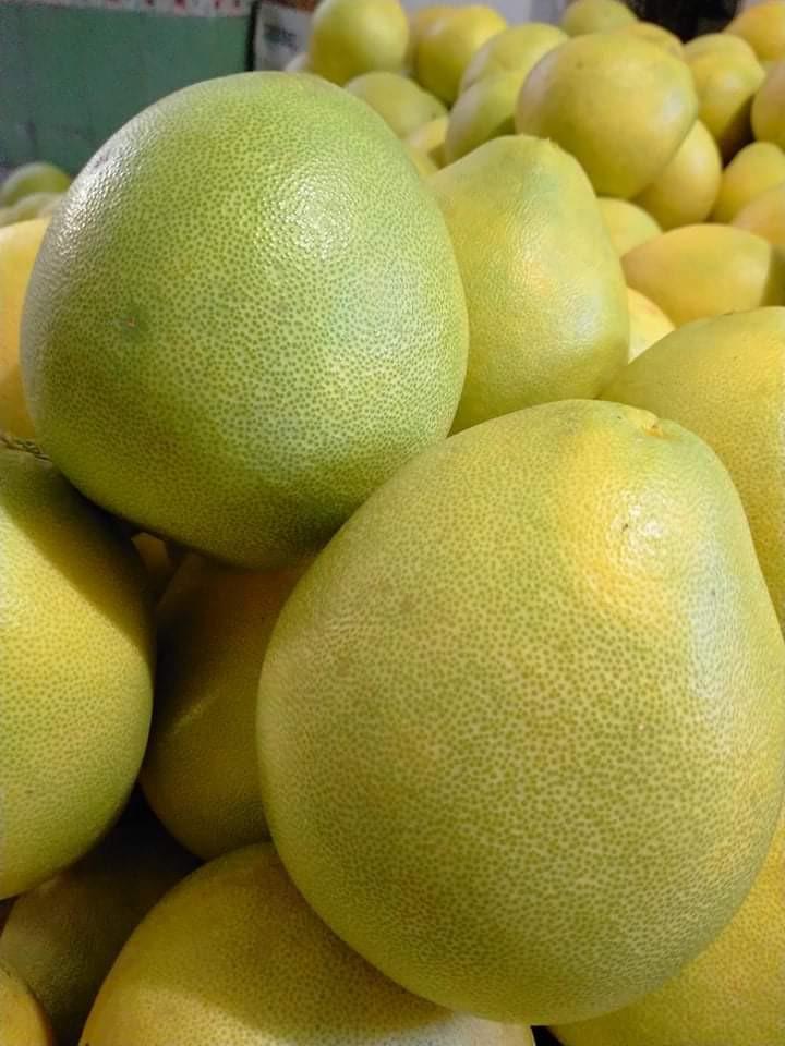 Sweet and Juicy Davao Suha Available for 150/kg only, Food & Drinks ...