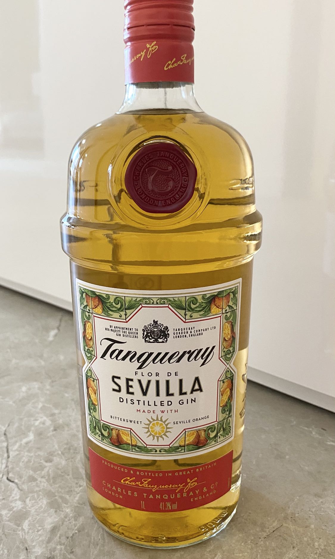 Tanqueray Sevilla Gin 1L, Food & Drinks, Alcoholic Beverages on Carousell