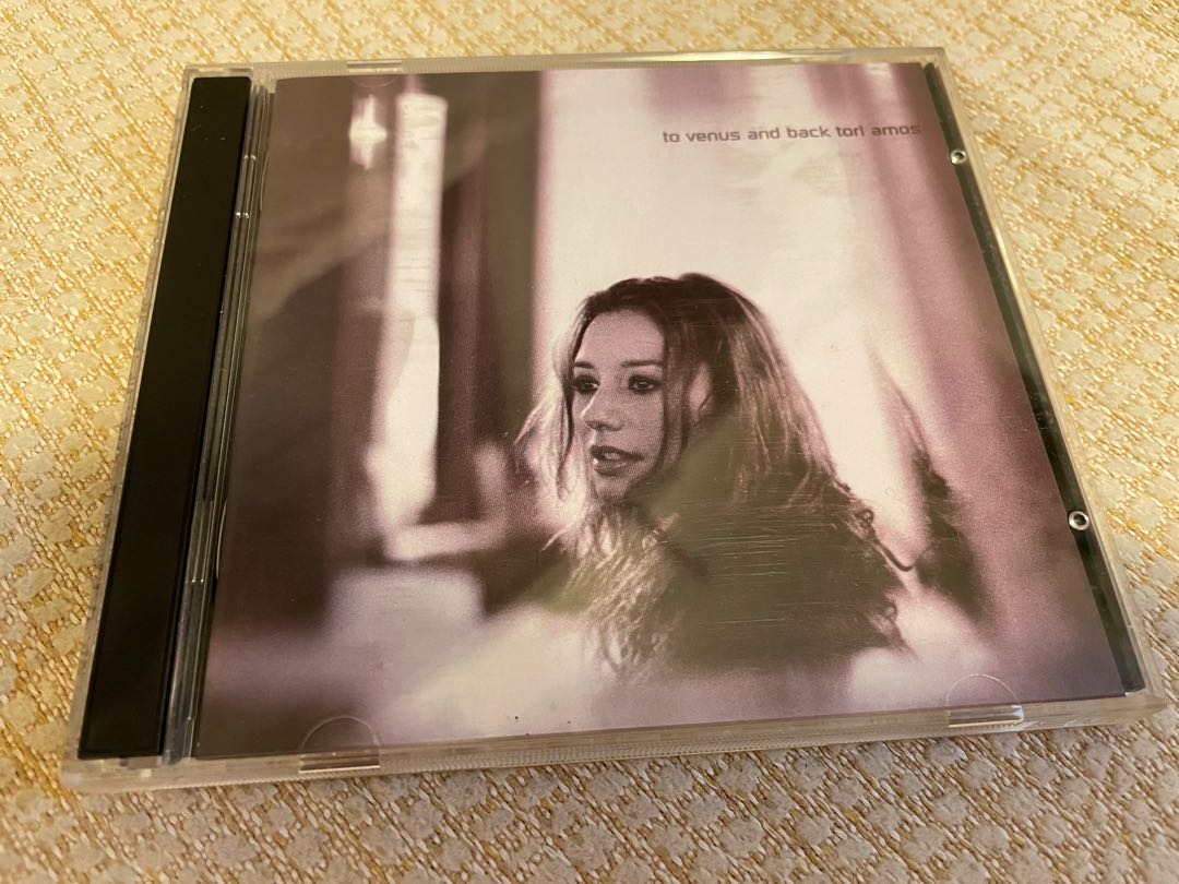 Tori Amos to venus and back tori amos 2CD, 興趣及遊戲, 音樂、樂器 & 配件, 音樂與媒體 ...