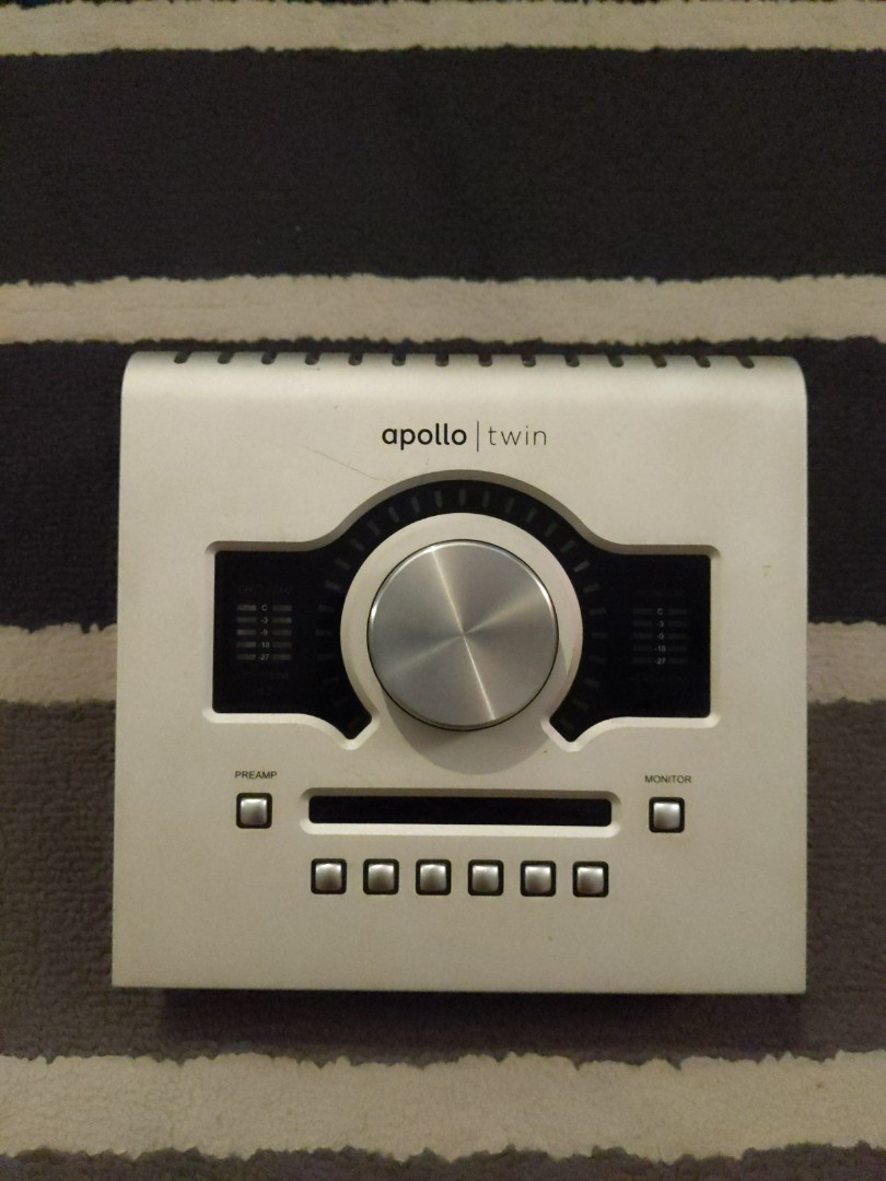 Universal Audio Apollo Twin MK1 SOLO Thunderbolt Audio Interface, Audio ...