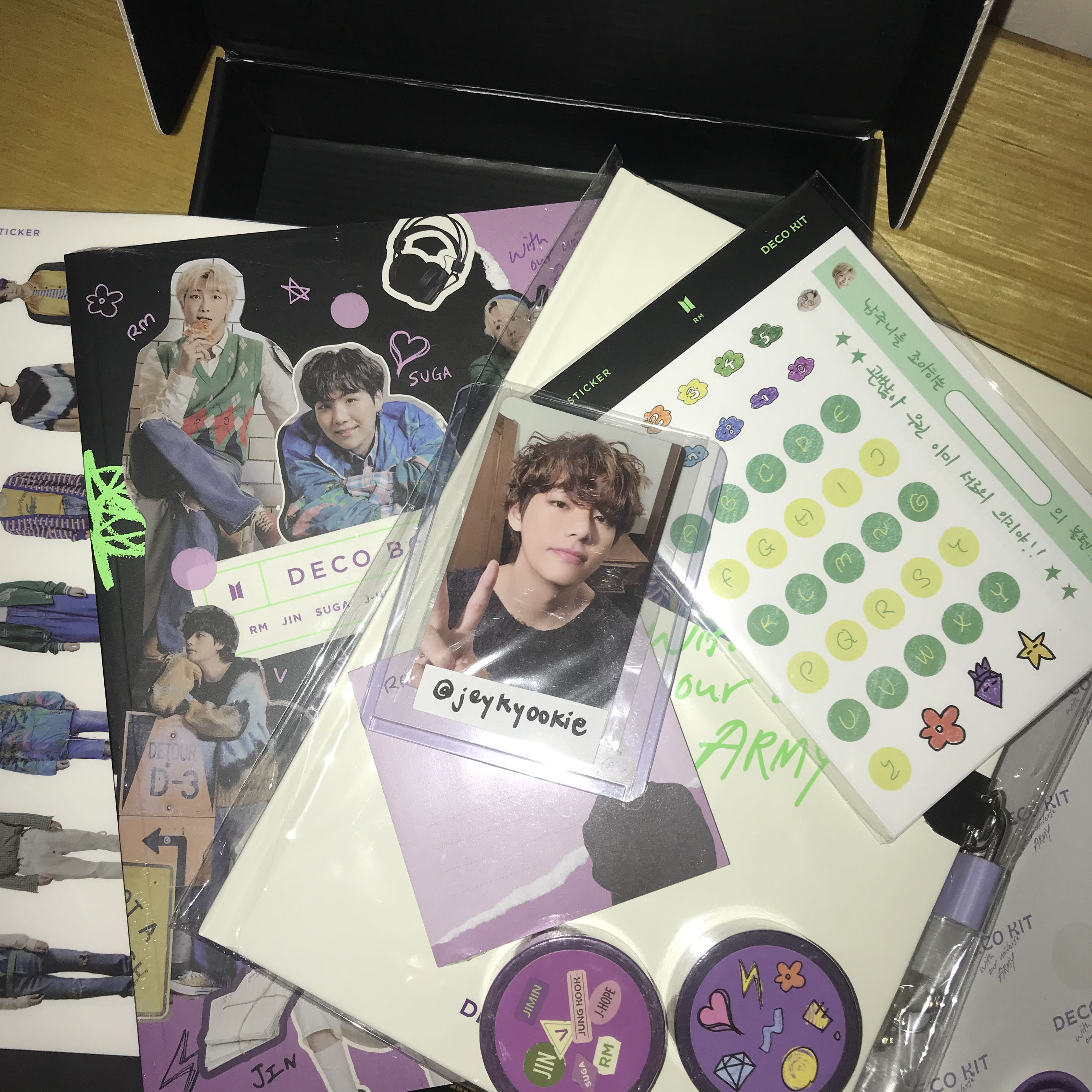 BTS DECO KIT TINGI UNSEALED, Hobbies & Toys, Memorabilia & Collectibles ...