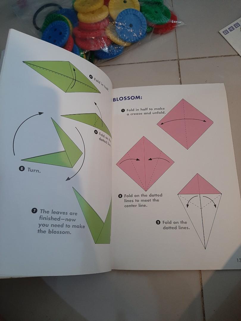 Buku easy origami, Buku & Alat Tulis, Buku di Carousell