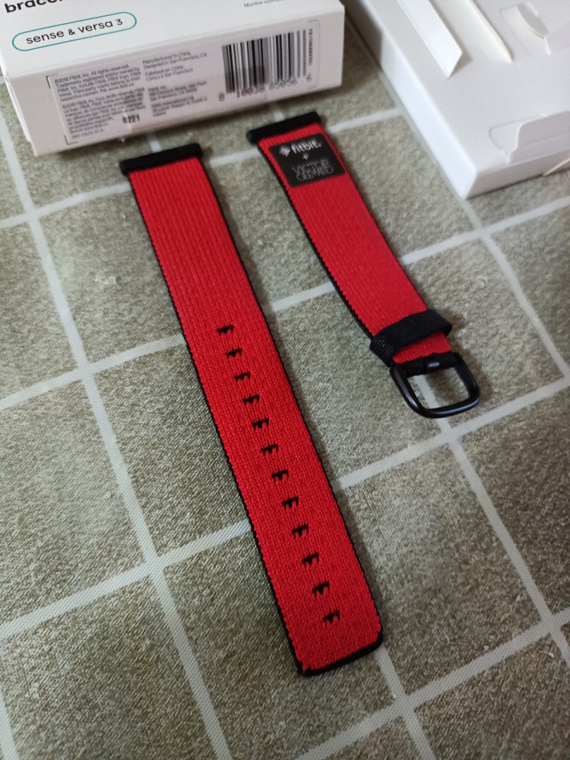 FitBit versa 3 Sense strap Victor Glemaud, Mobile Phones & Gadgets ...