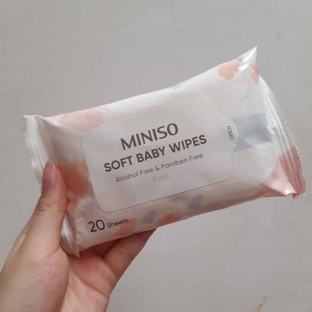 TISSUE BASAH MINISO, Kesehatan & Kecantikan, Kulit, Sabun & Tubuh di ...