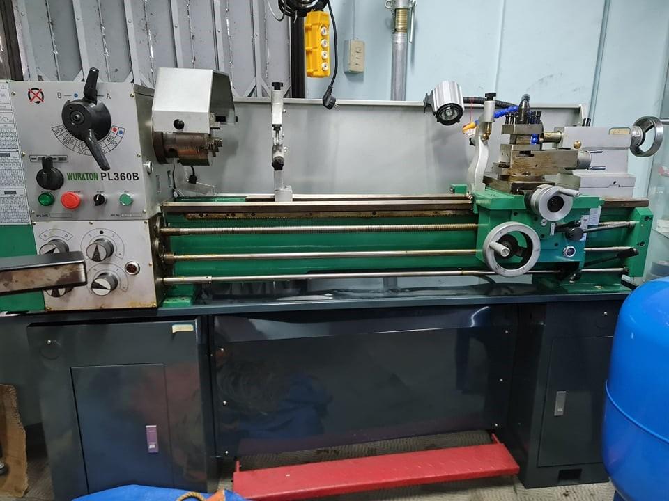 Heavy Duty Lathe Machine, Commercial & Industrial, Construction Tools ...