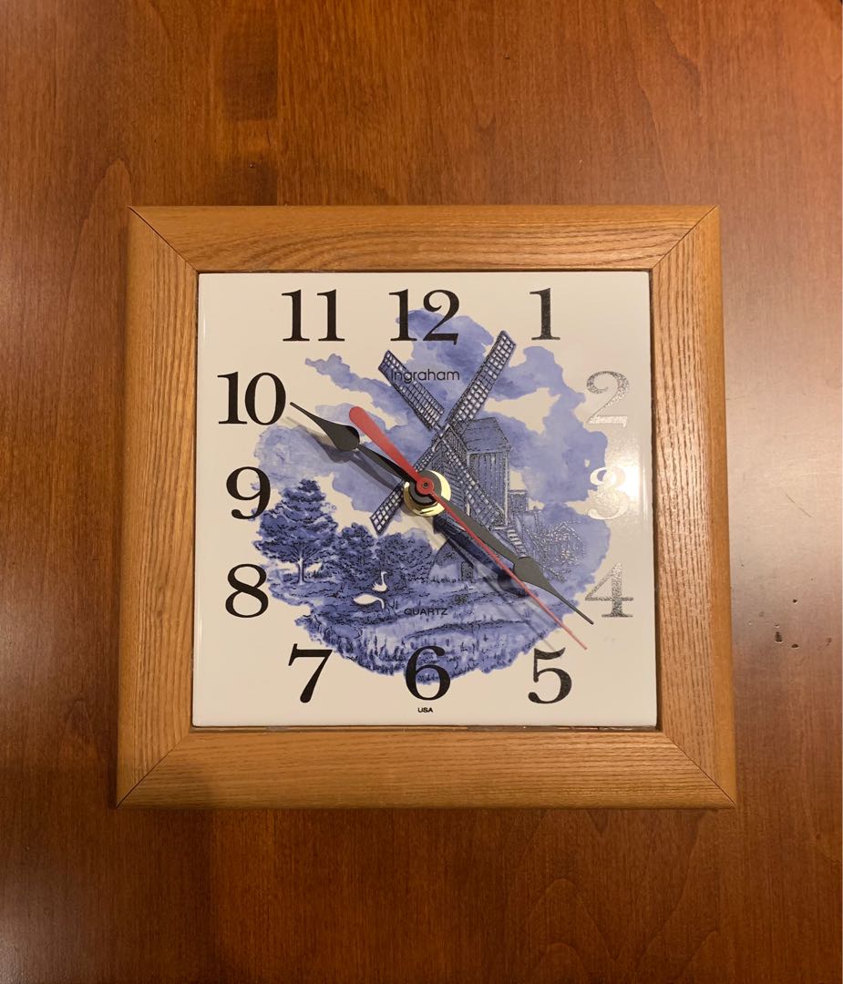 Ingraham Ceramic Tile Wall Clock Oak Frame BLUE AND WHITE Windmill ...