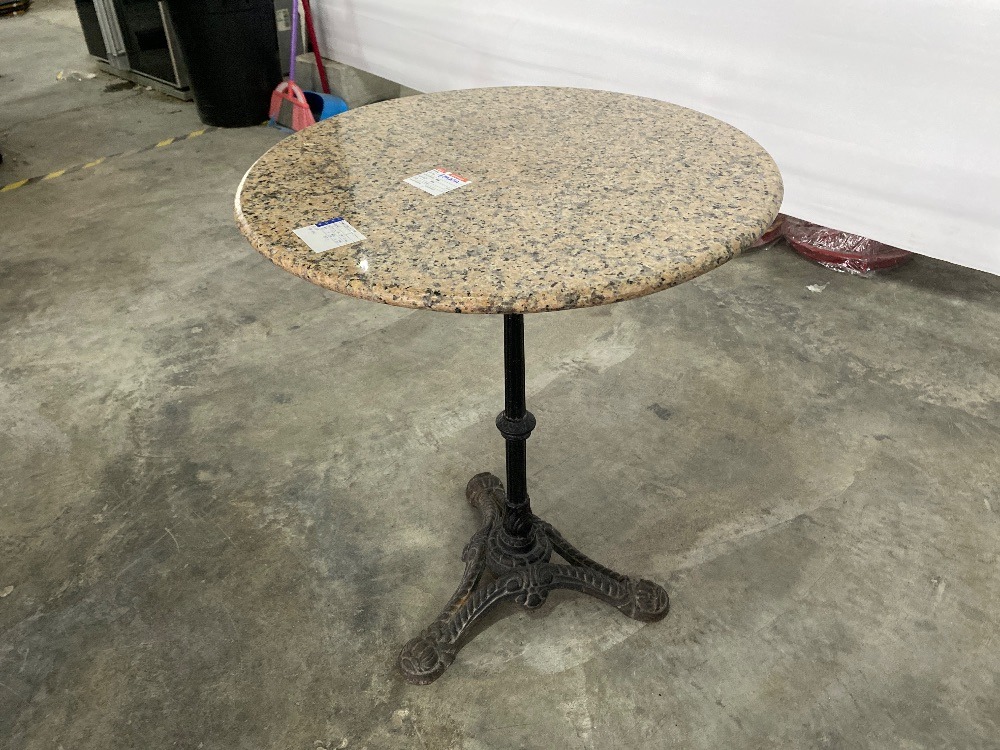 Small Outdoor Round Table Granite Stone / Batu Granit Meja Bulat Luaran ...