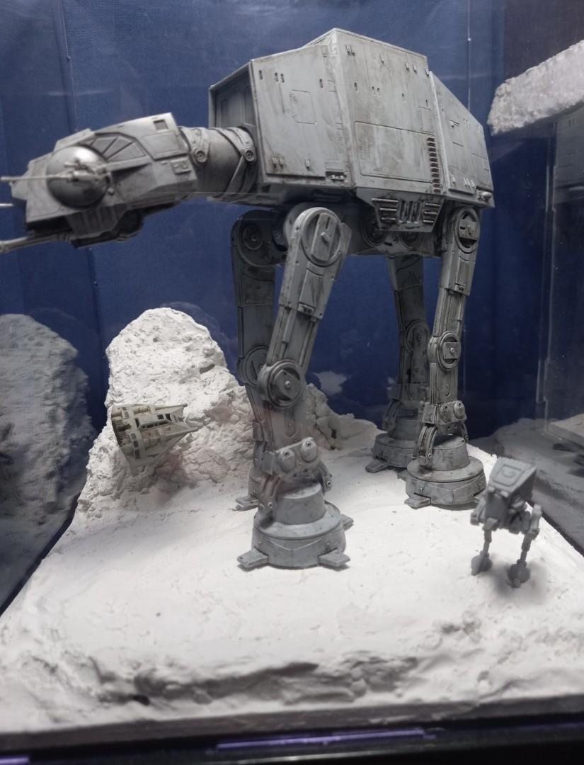 Star wars Imperial At-At Walker Bandai 1/144 Scale Starwars Hasbro ...