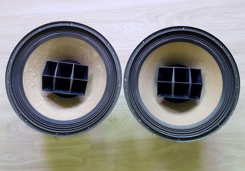 Vintage and Rare Pairs of 8 Ohms Altec Lancing 603B Speakers 15 inches ...