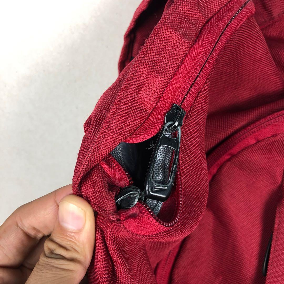 Vintage Nike Backpack, Men's Fashion, Bags, Backpacks on Carousell