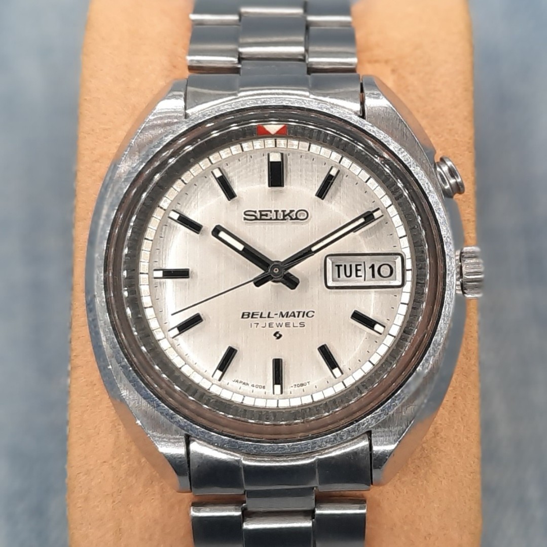 Vintage Seiko 4006-7001 "Bell-Matic" 17 Jewels Automatic Wristwatch ...