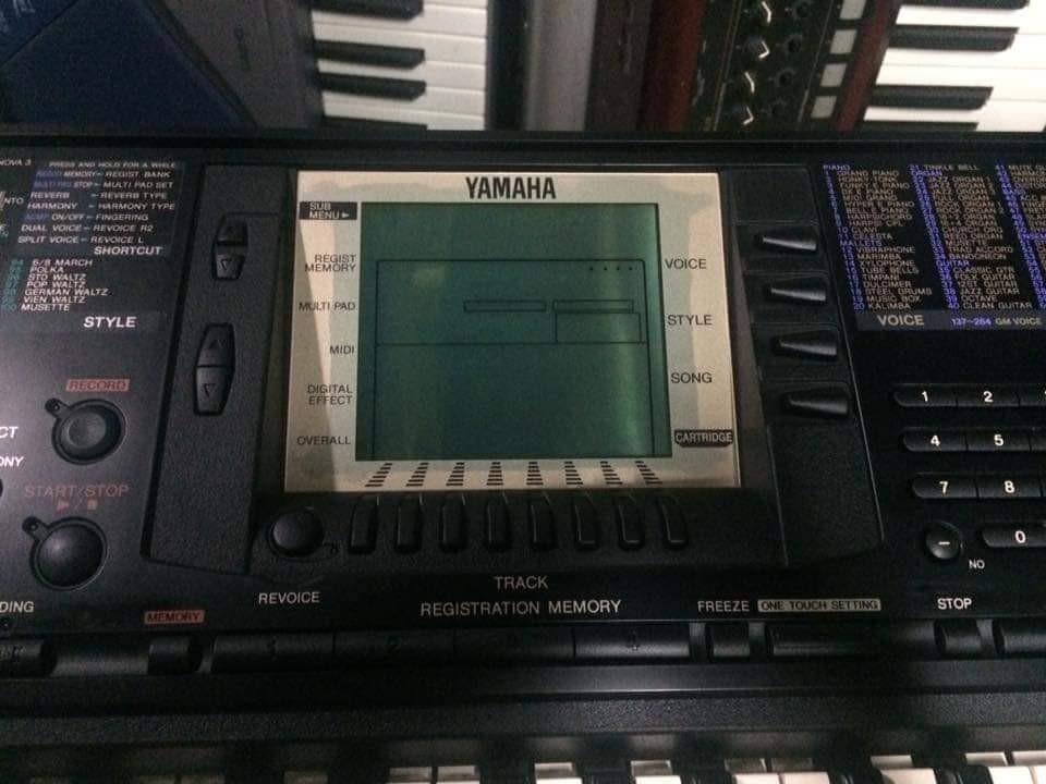 Yamaha PSE-330 Touch Response 61-Key Portable Piano Keyboard, Hobbies ...