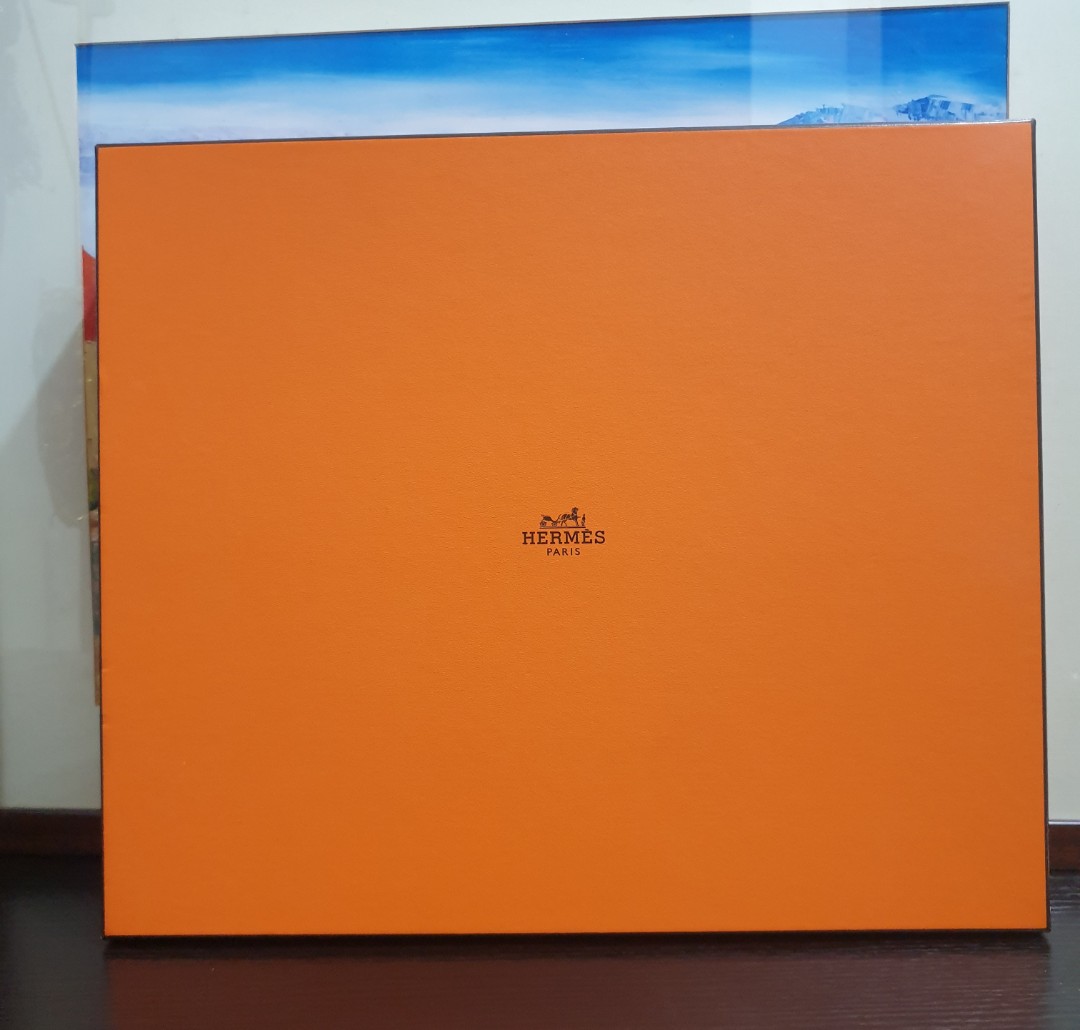 Authentic Hermes Box 28×33×4.5cm, Luxury, Accessories on Carousell