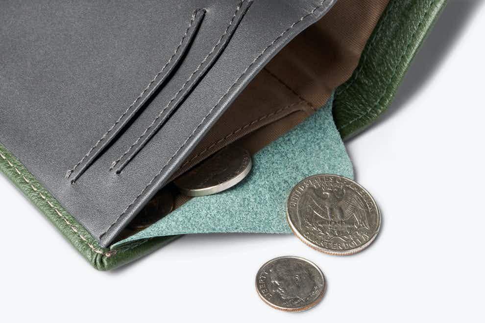 Bellroy Note Sleeve Wallet Ranger Green, Men's Fashion, Watches ...