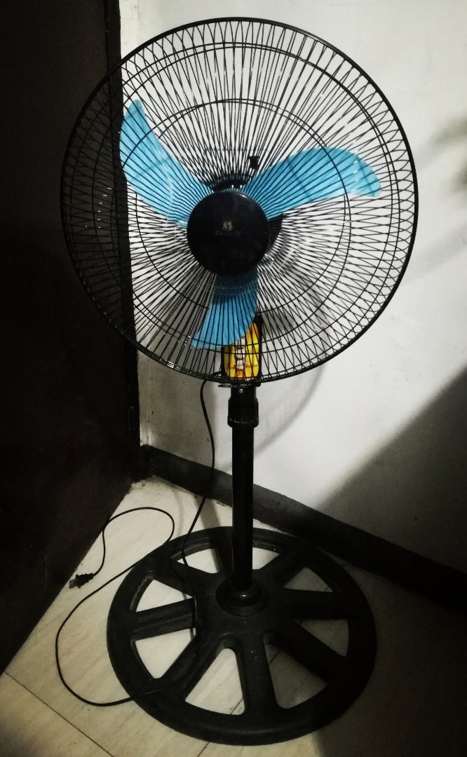 STANDARD Stand Fan, Furniture & Home Living, Lighting & Fans, Fans on ...
