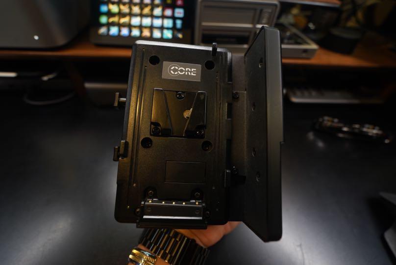 Core SWX GPTS V-Mount Hot Swap Adapter, Photography, Photography ...