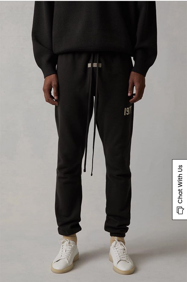 Essentials Fear of god 1977 Iron Sweatpants, Men's Fashion, Bottoms ...