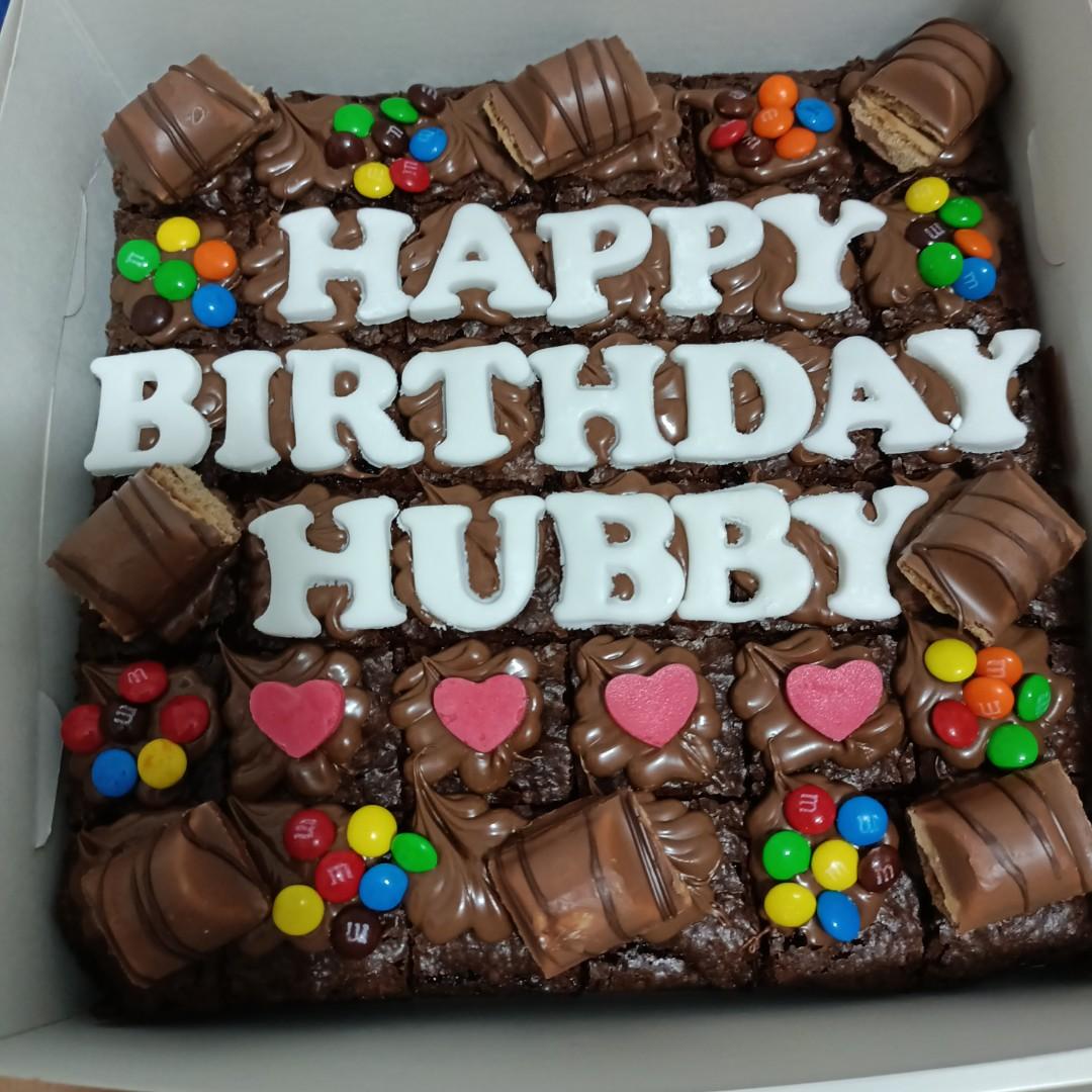Halal Brownies, Food & Drinks, Homemade Bakes on Carousell