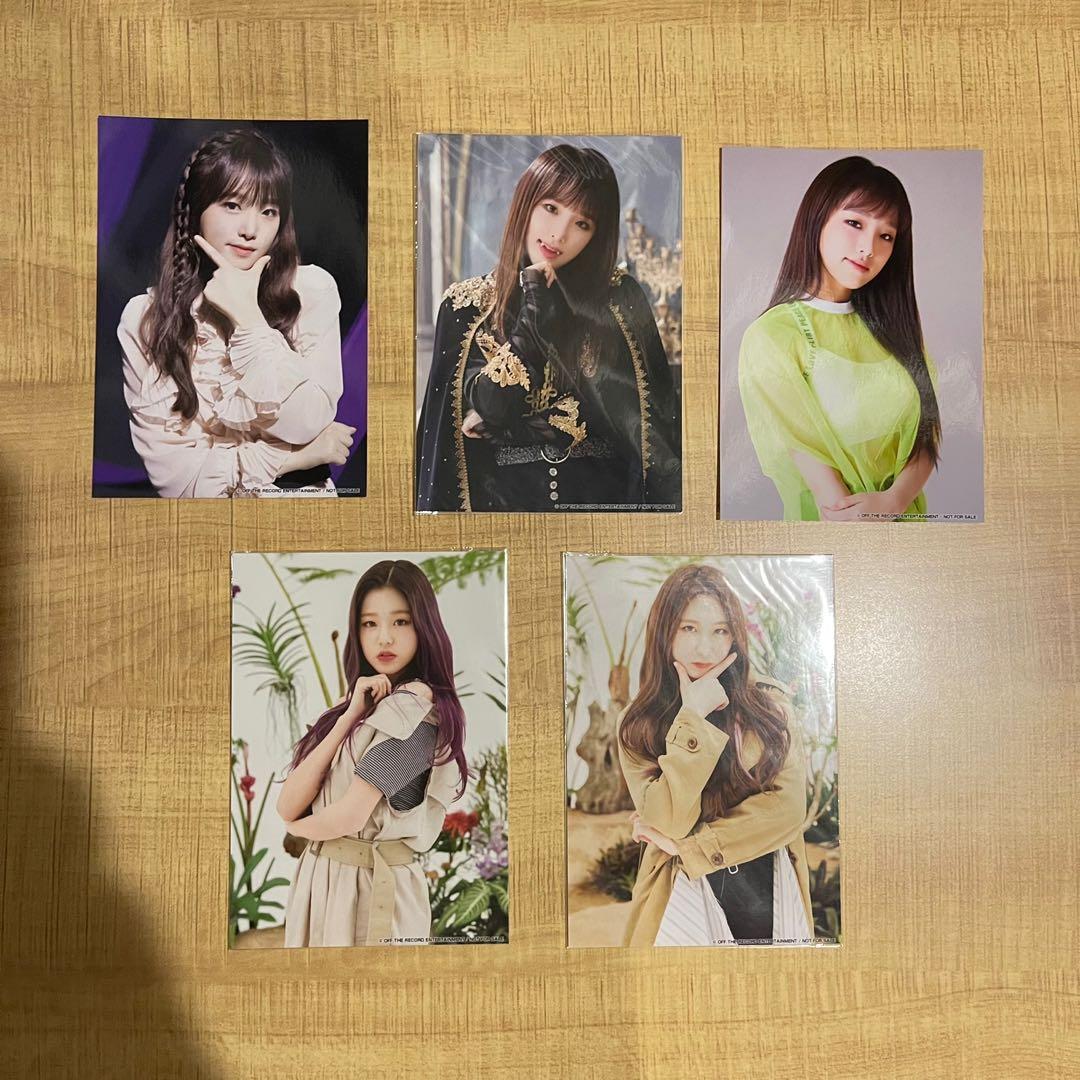 IZ*ONE IZONE Photocards, Hobbies & Toys, Memorabilia & Collectibles, K ...