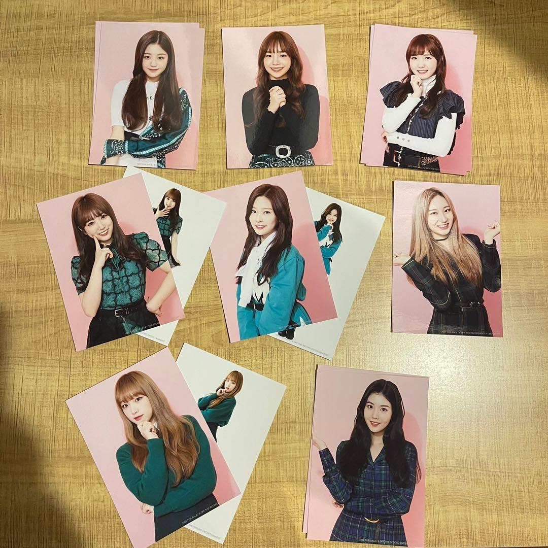 IZ*ONE IZONE Photocards, Hobbies & Toys, Memorabilia & Collectibles, K ...
