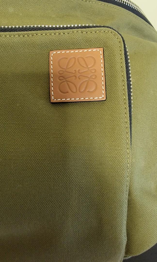 Loewe Canvas 背包, 男裝, 袋, 背包 - Carousell