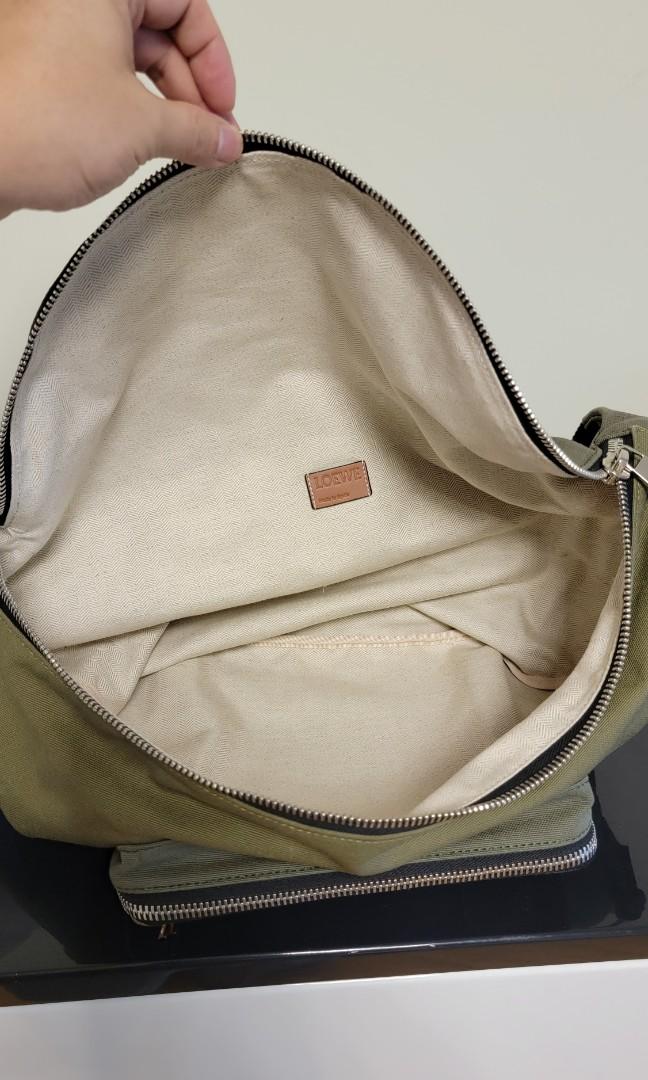 Loewe Canvas 背包, 男裝, 袋, 背包 - Carousell