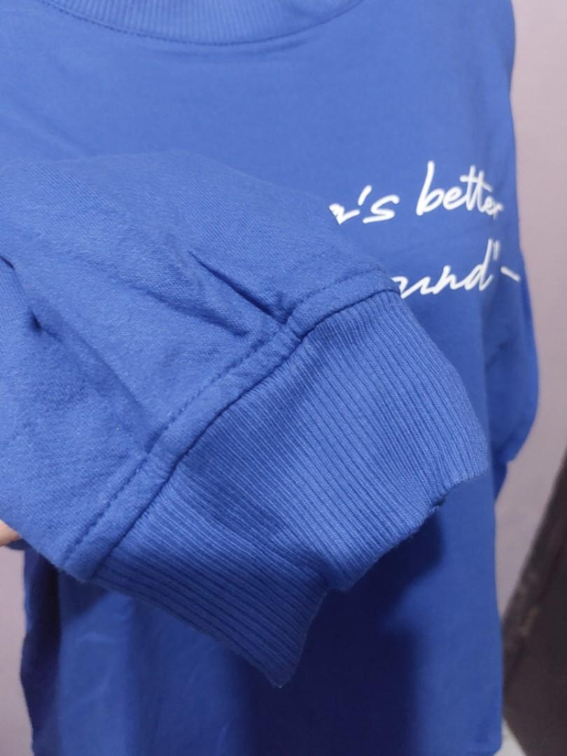Logo Jeans Blue Biru Baju Kaos Wanita, Fesyen Wanita, Pakaian Wanita ...