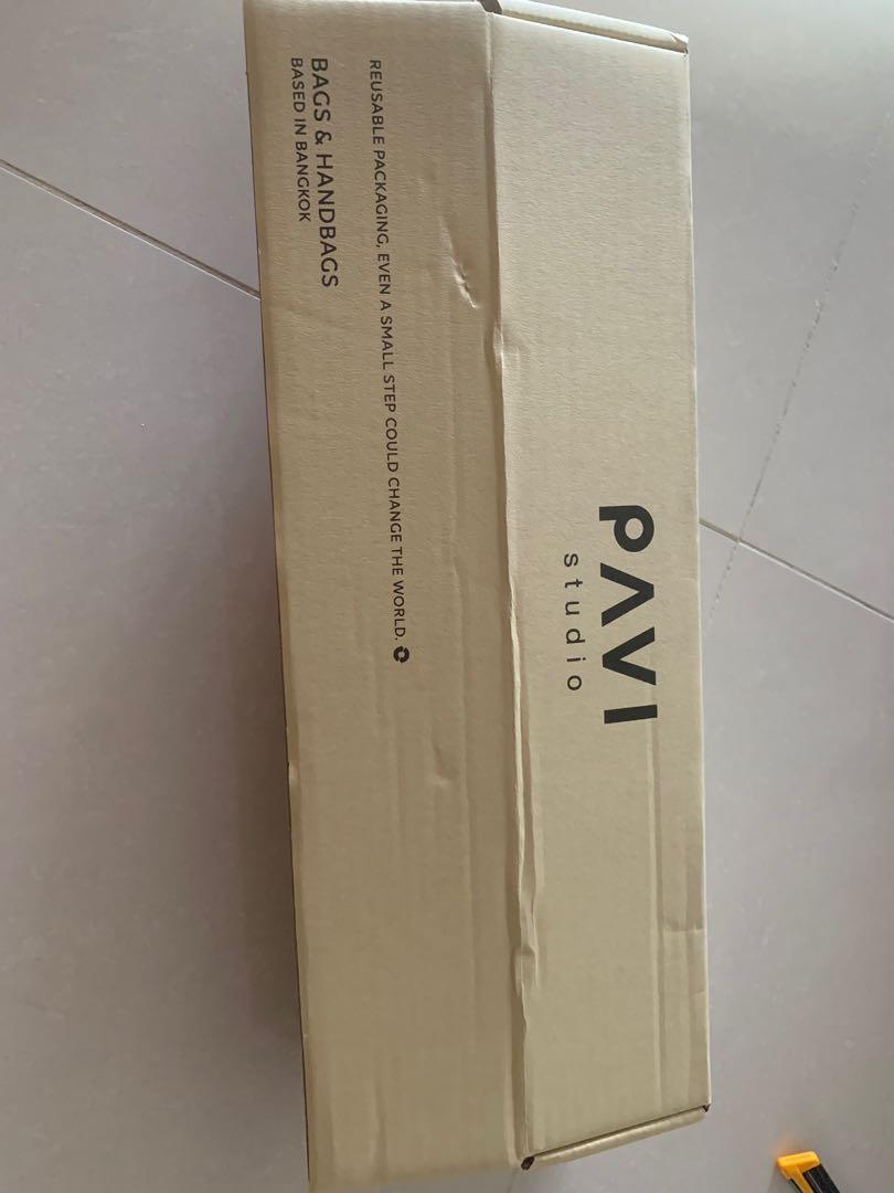 Pavi studio W Pleat Bag, Women's Fashion, Bags & Wallets, Tote Bags on ...